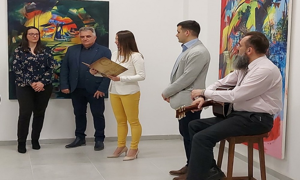 U Galeriji moderne umetnosti u Golupcu otvorena izložba slika autora ...